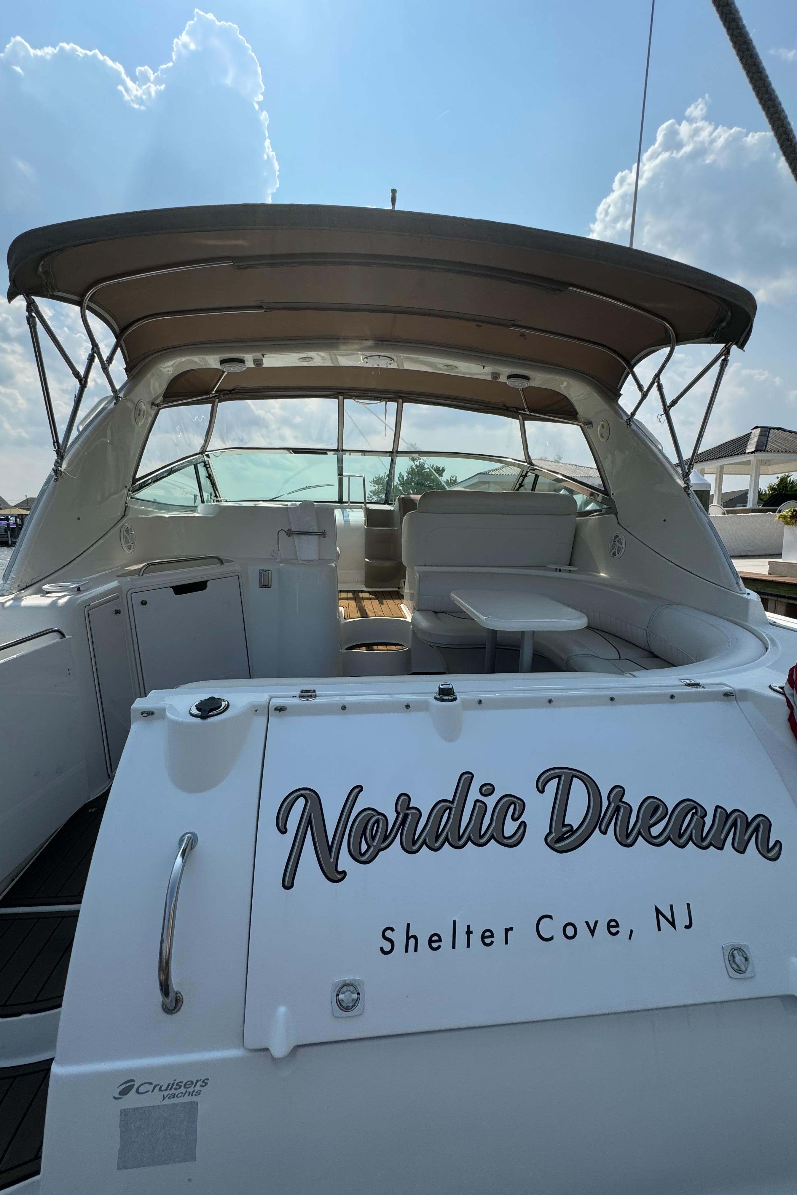 2001 Cruisers Yachts 3870 Express Motor Yachts for sale - YachtWorld