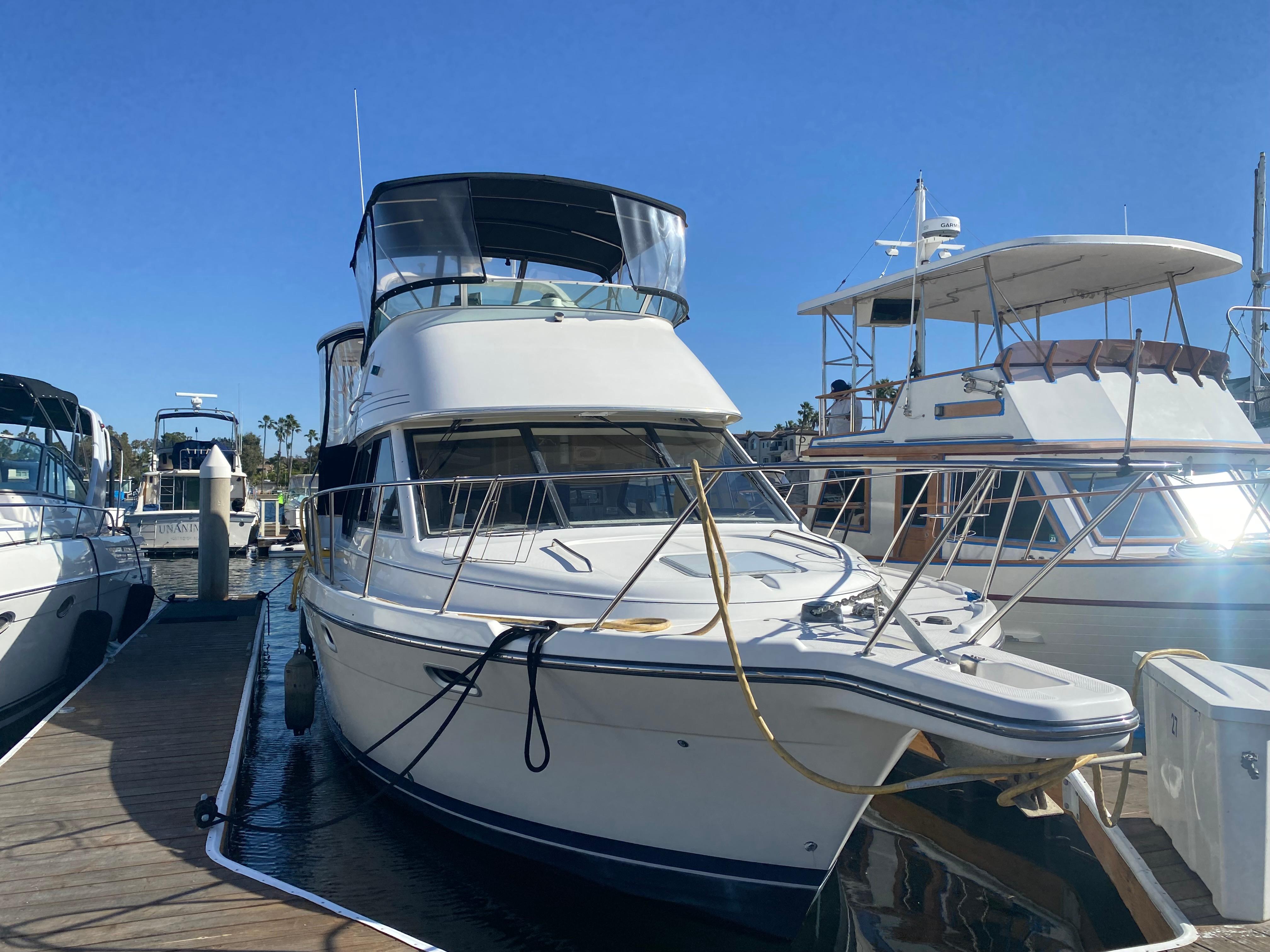 2001 Bayliner 4087 Aft Cabin Motoryacht Motor Yacht for sale - YachtWorld