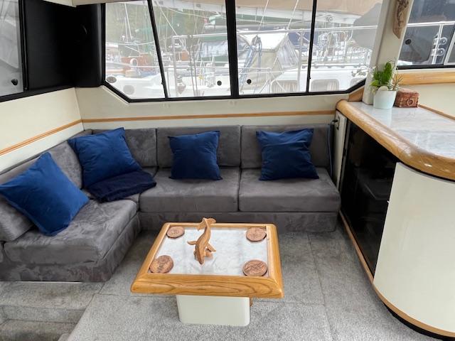 1993 Bayliner 4387 Motoryacht Aft Cabin for sale - YachtWorld