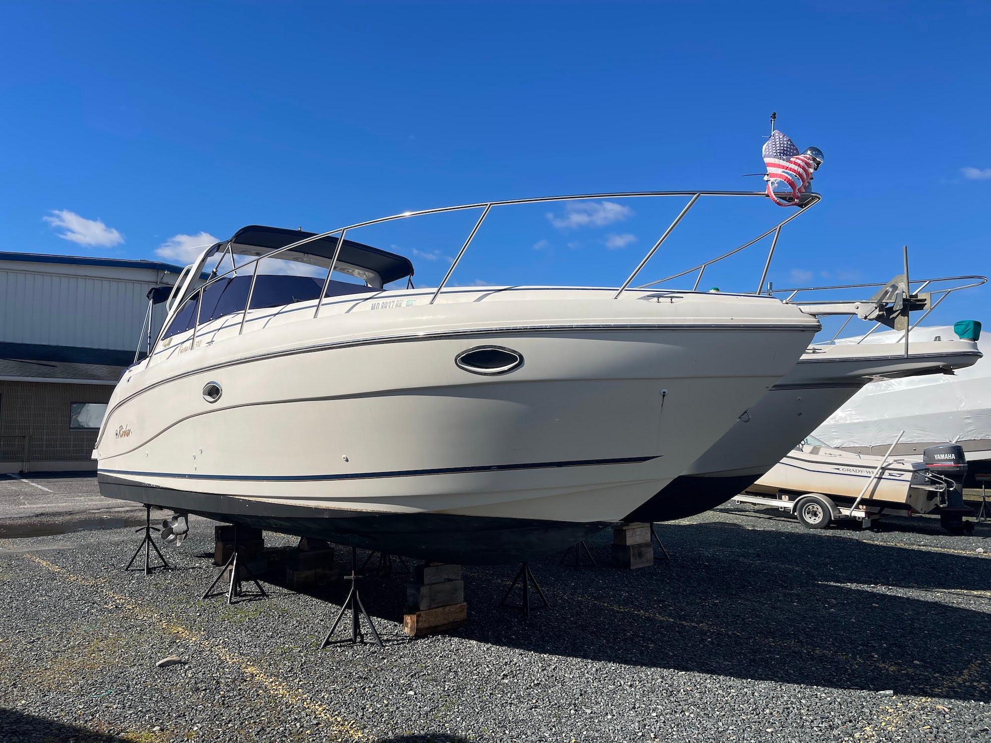 2001 Rinker 310 Fiesta Vee Cruiser for sale - YachtWorld