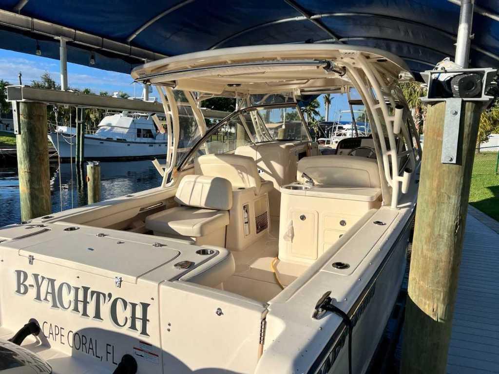 2020 Grady-White Freedom 307 Dual Console for sale - YachtWorld