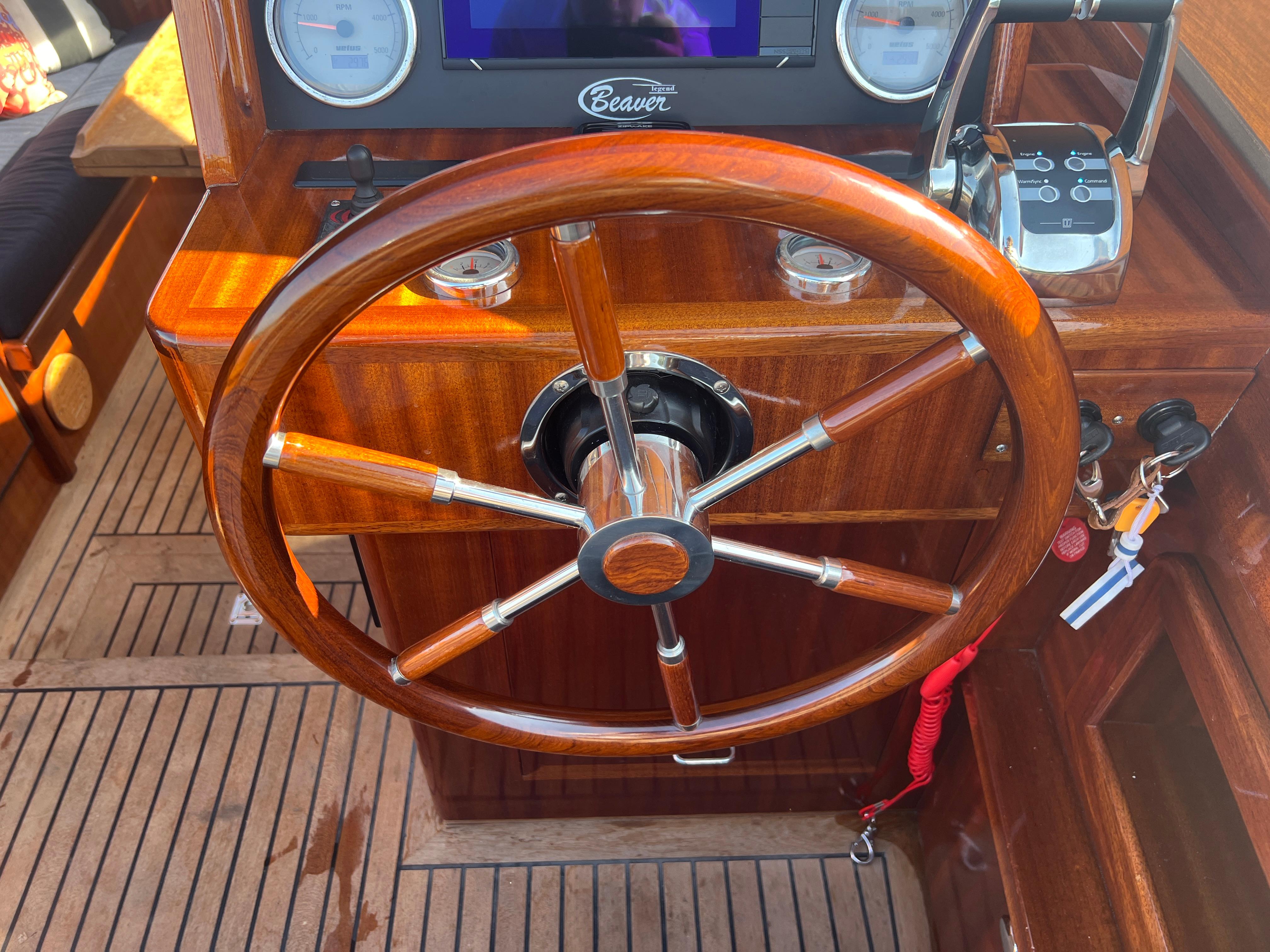 2011 Motor Yacht Beaver Legend 29 Motor Yachts for sale - YachtWorld