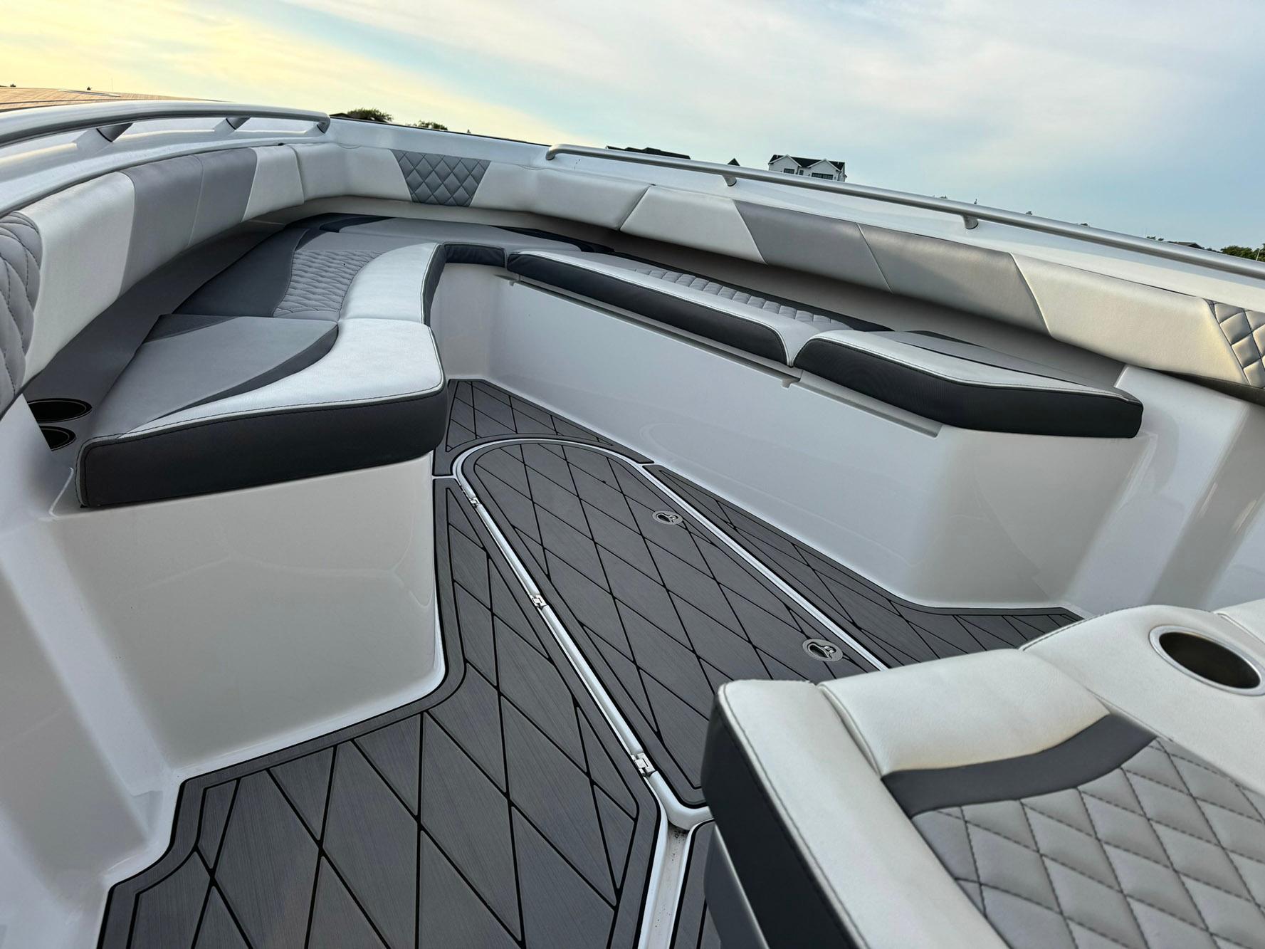 2019 Statement 350 Open Center Console for sale - YachtWorld
