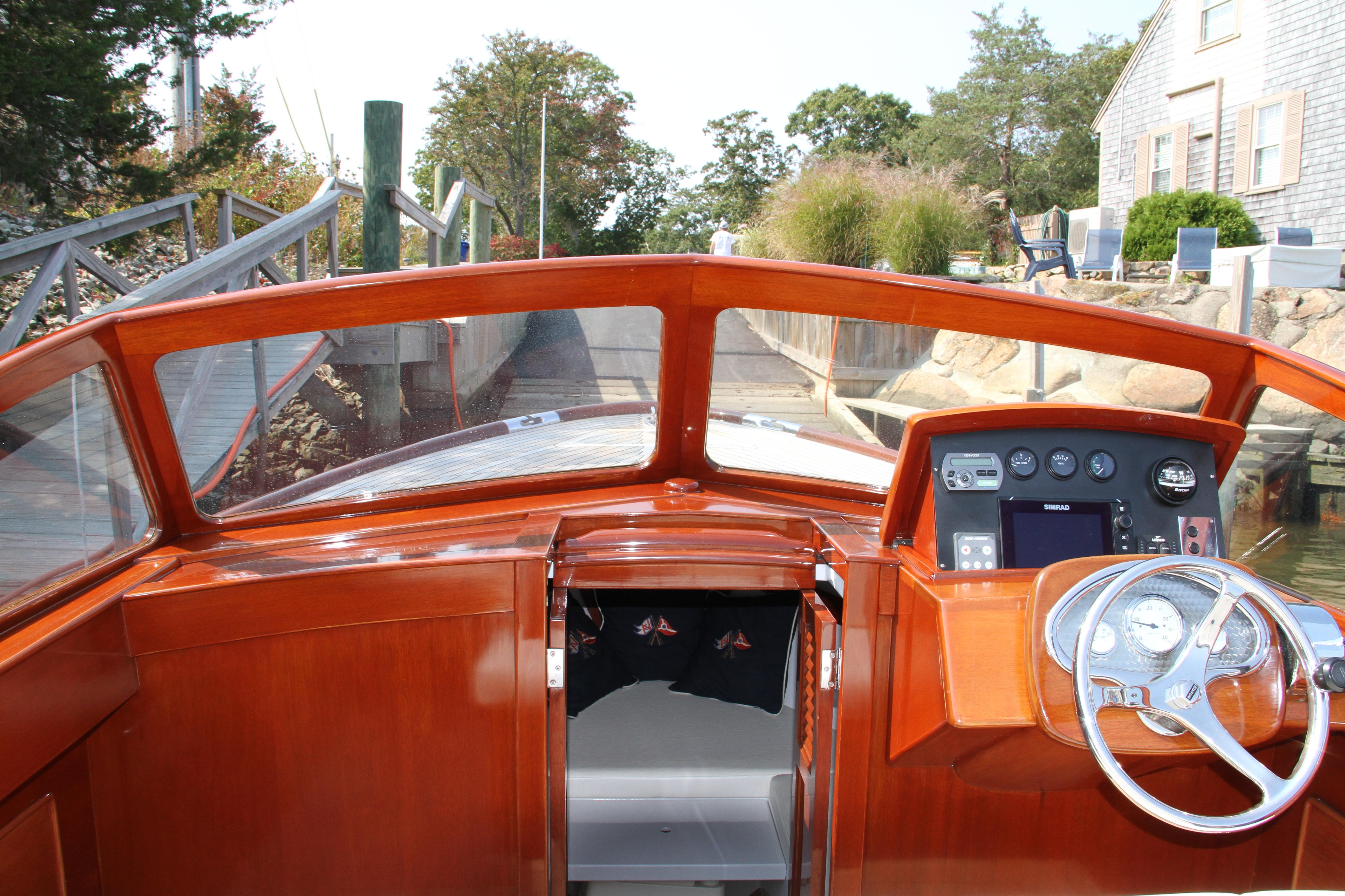 2005 Limestone Custom Yacht Tender Cuddy Cabin Kaufen - YachtWorld