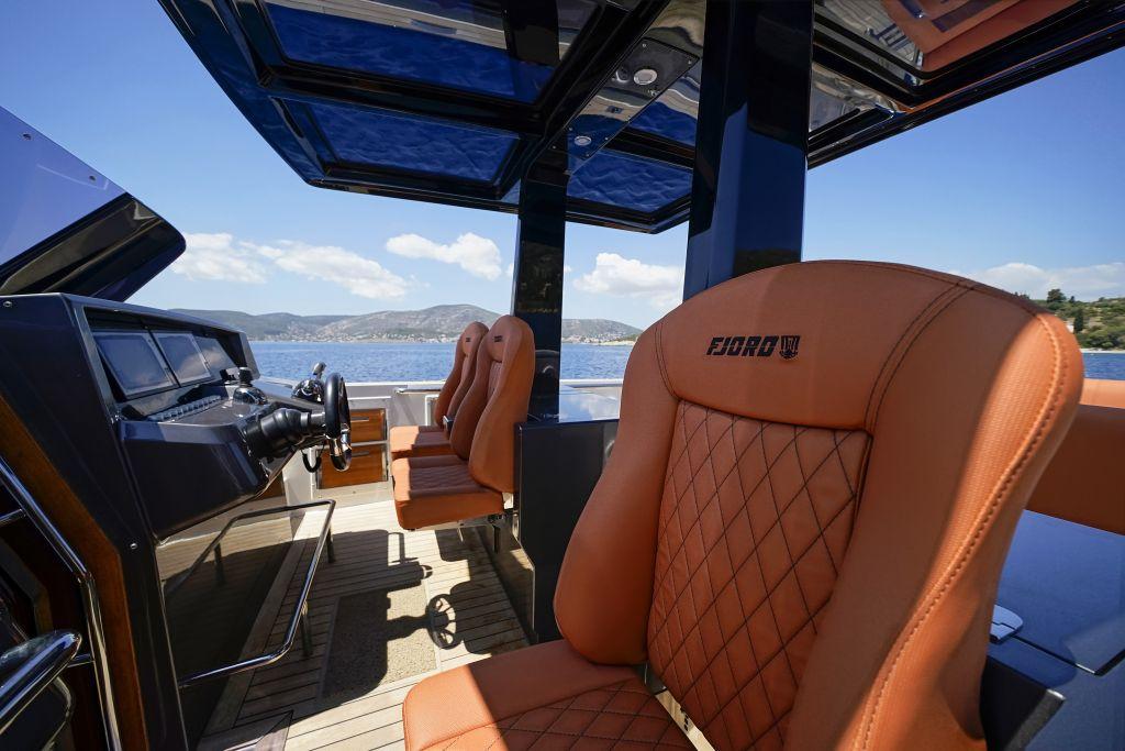 2016 Fjord 40 Express Cruiser for sale - YachtWorld