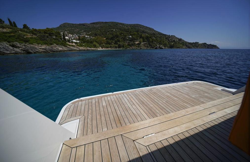 2016 Fjord 40 Express Cruiser for sale - YachtWorld