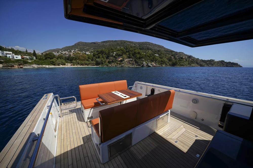 2016 Fjord 40 Express Cruiser for sale - YachtWorld