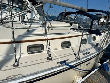 1998 Caliber 40 LRC Motorsailer for sale - YachtWorld