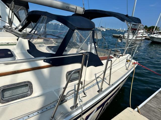 1998 Caliber 40 LRC Motorsailer for sale - YachtWorld