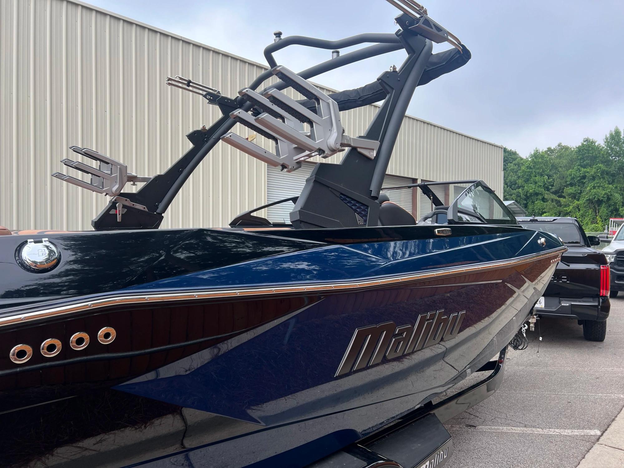 2024 Malibu Wakesetter 23 LSV Ski and Wakeboard for sale - YachtWorld