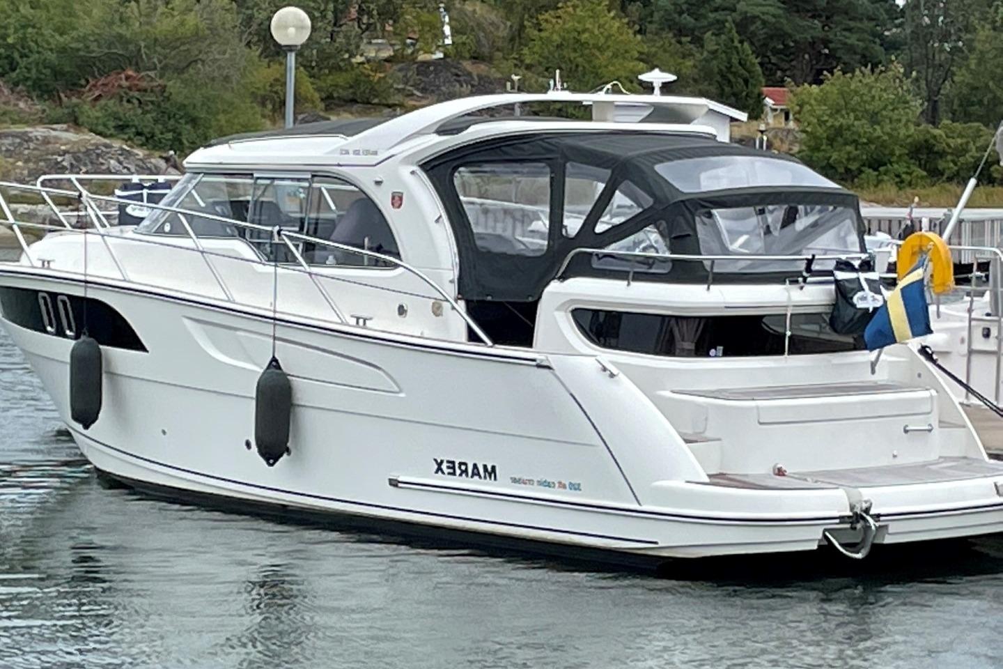 Marex 320 Aft Cabin Cruiser 10m 2014, Jachty motorowe| Lodzie24