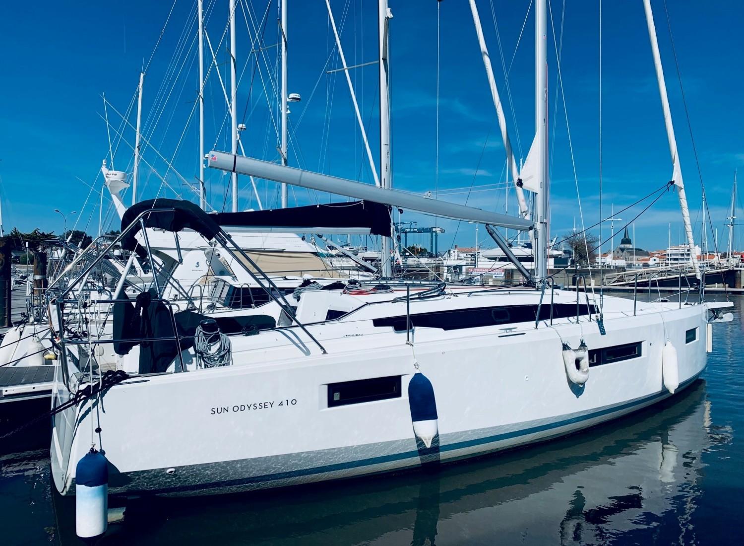 2020 Jeanneau Sun Odyssey 410 Sloop for sale - YachtWorld