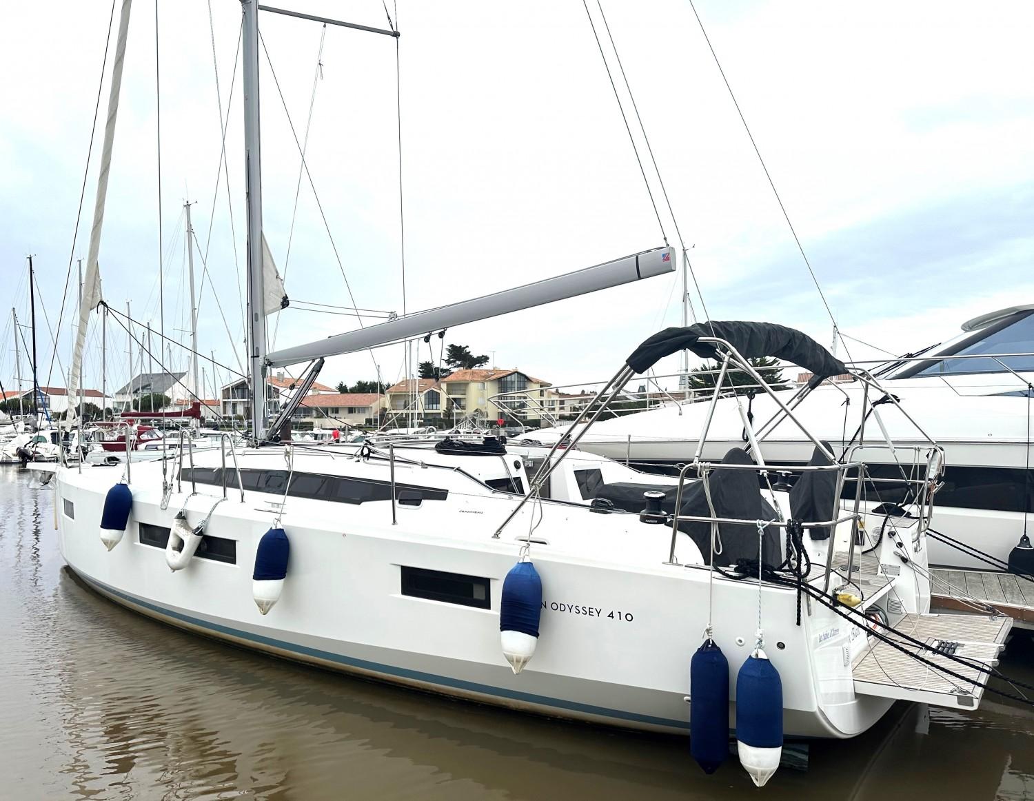2020 Jeanneau Sun Odyssey 410 Sloop for sale - YachtWorld