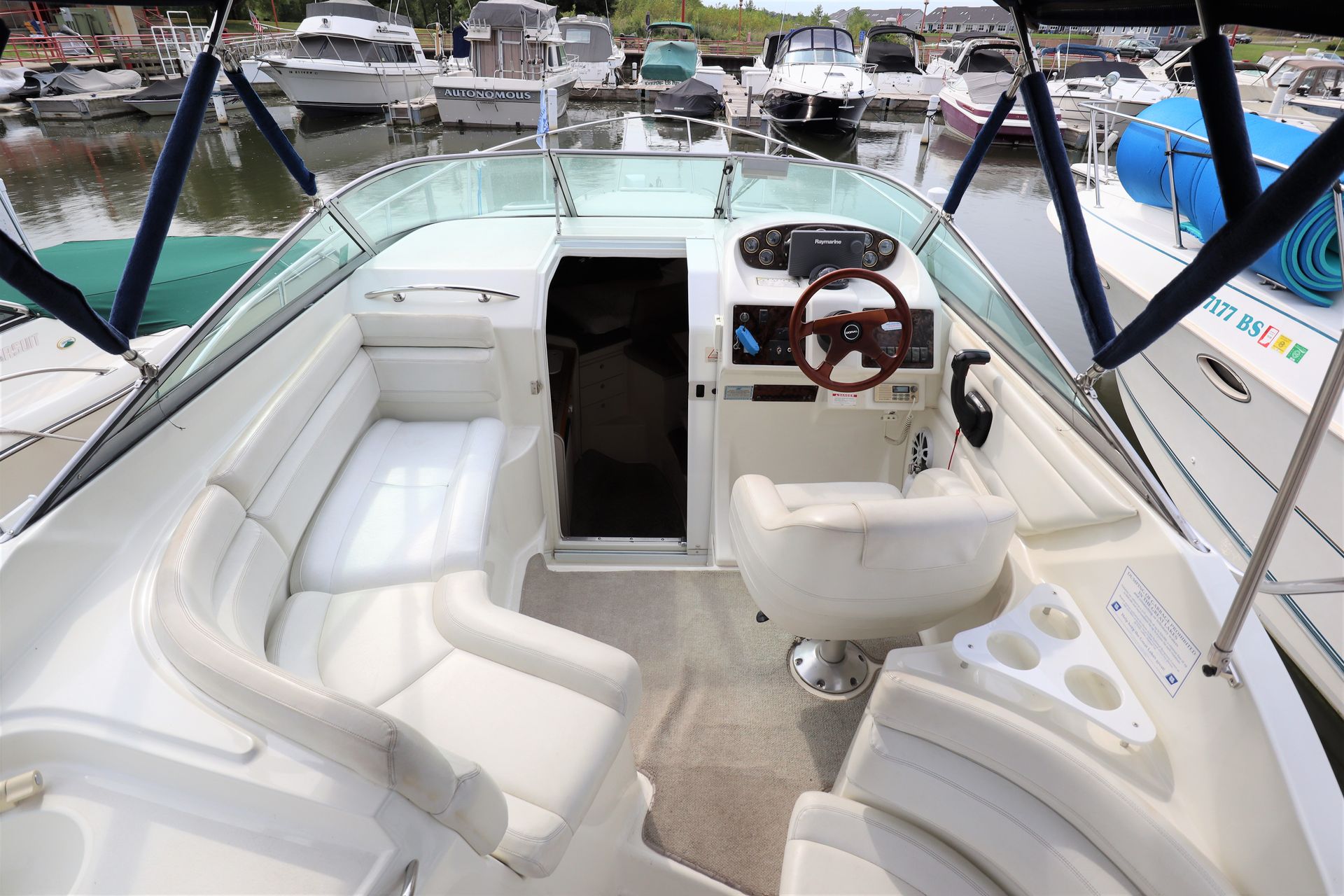 1998 Doral 270 SC - Weber Yachts