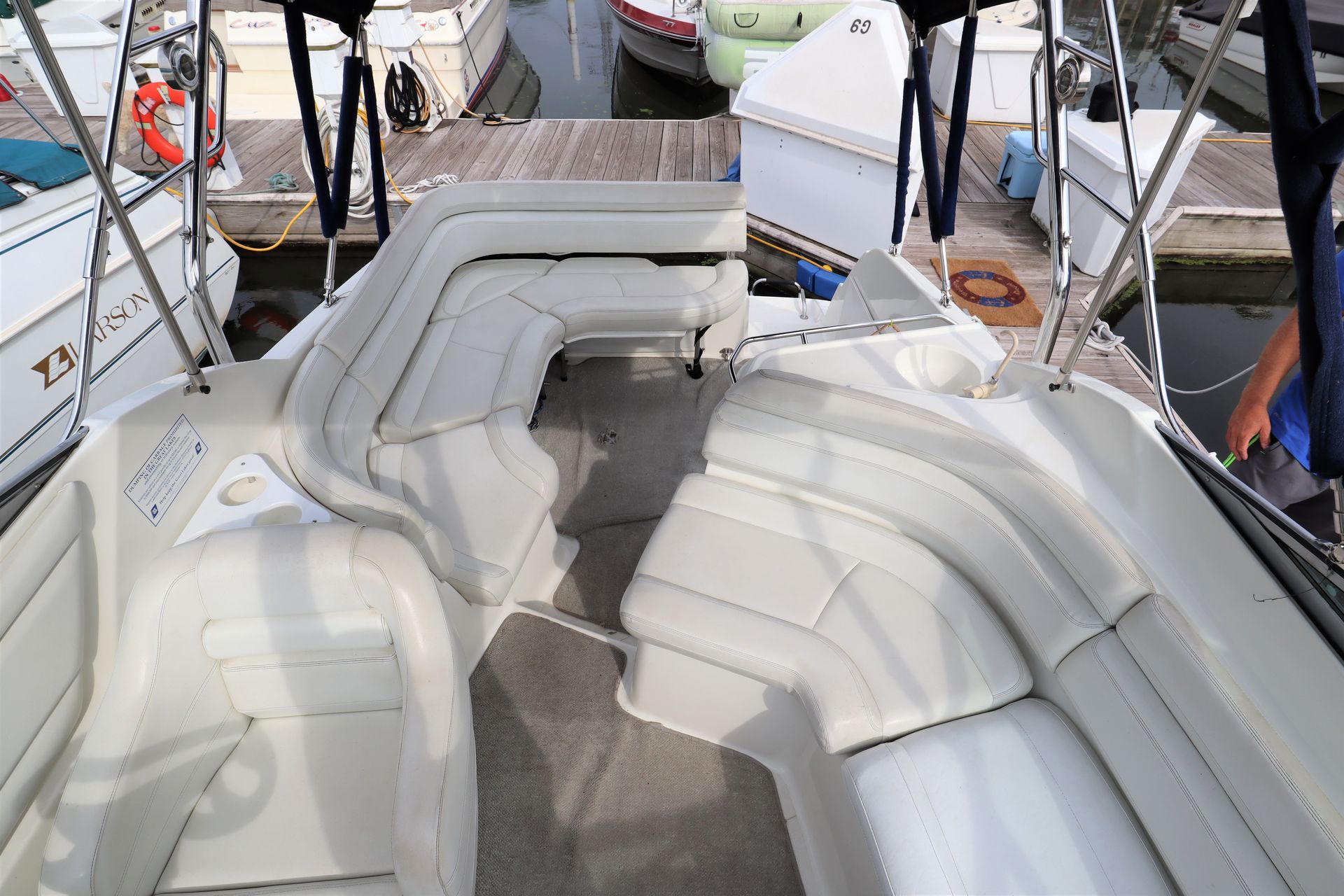 1998 Doral 270 SC - Weber Yachts