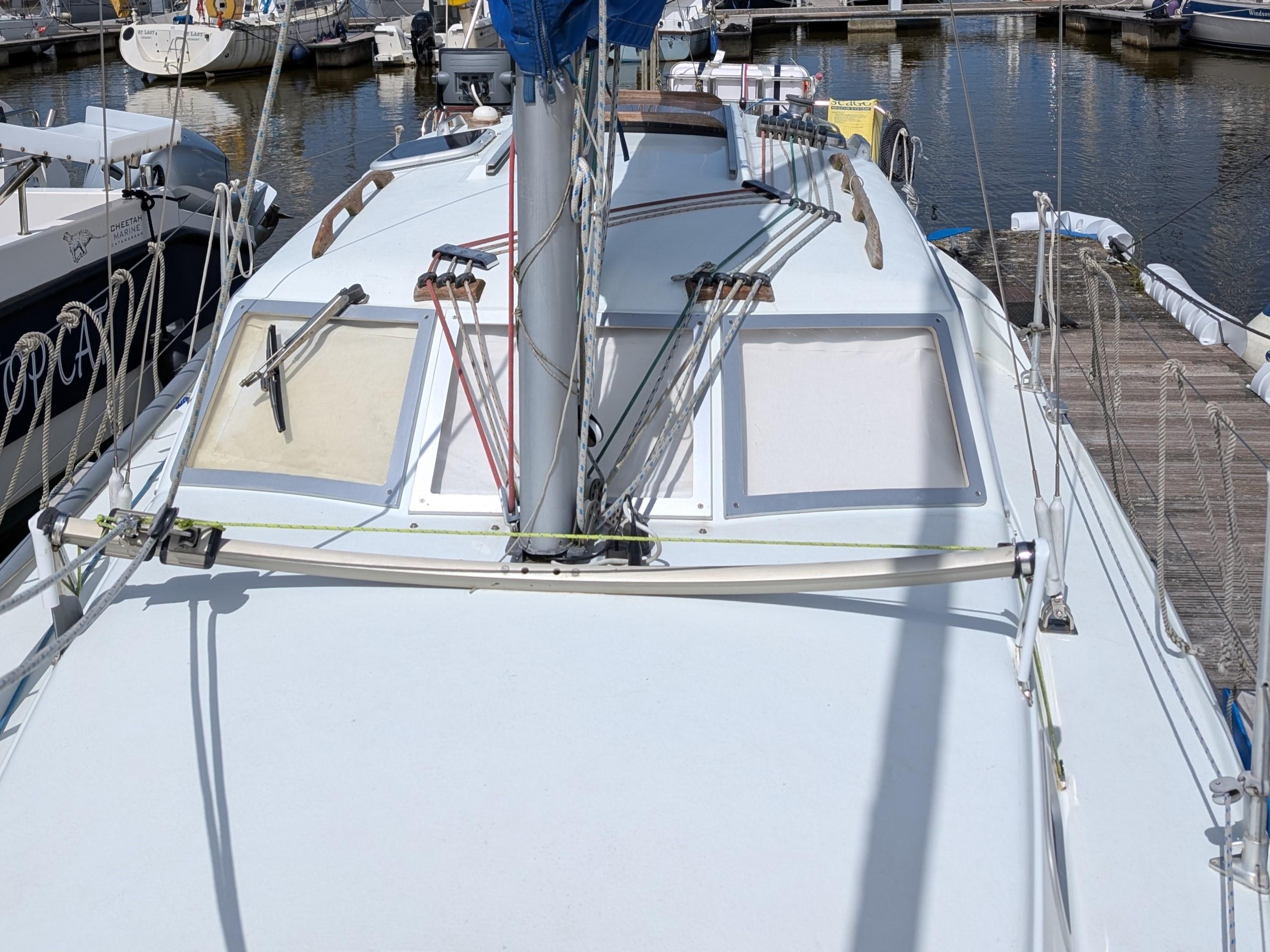 Hunter Pilot 27 | 8m | 2002 - Cumbria | Boats and Outboards