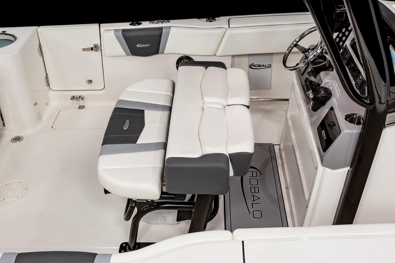 2025 Robalo R250 Center Console Center Console Boote Kaufen - YachtWorld