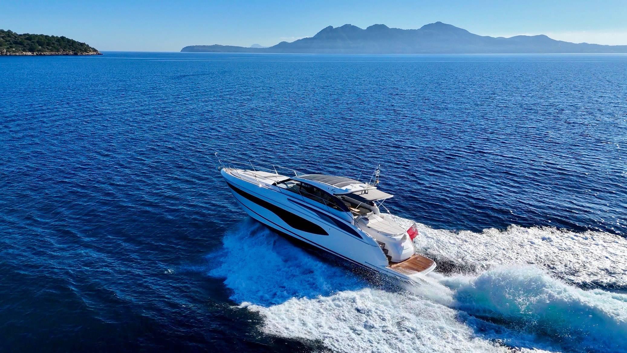 Princess V50 16m 2021, Sports Cruiser - Islas Baleares | Boot24