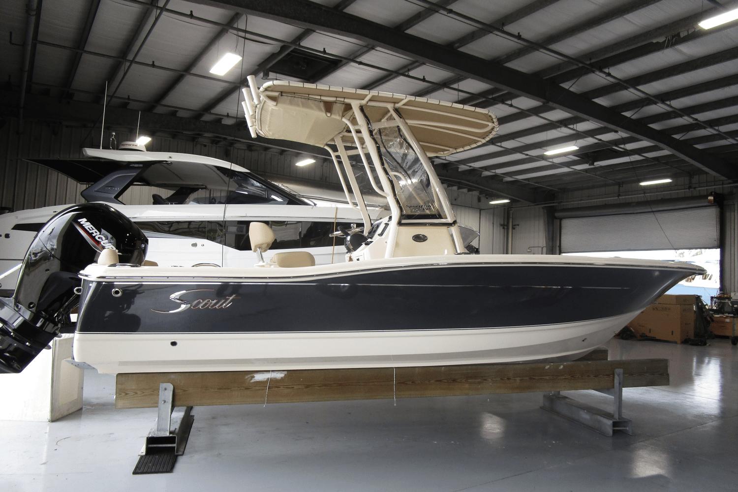 2024 Scout 195 Sportfish Center Console Boote Kaufen - YachtWorld