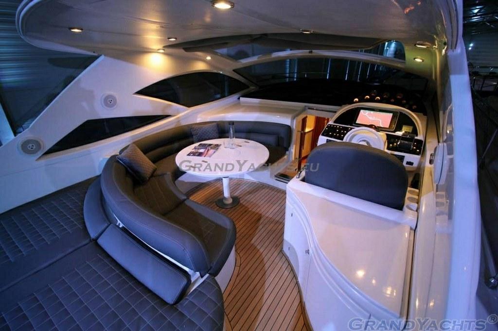 2003 Pershing 43 Motor Yacht for sale - YachtWorld