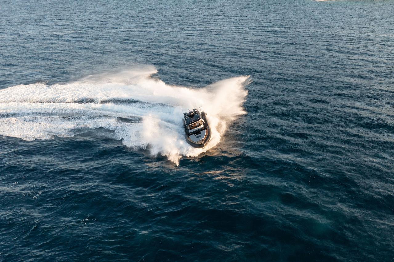 2021 Rafnar 1200 DC Cabin Schlauchboot und rib Kaufen - YachtWorld