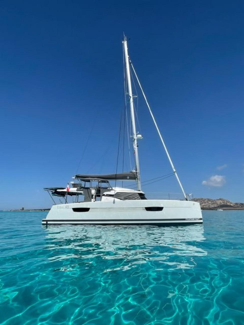 Used 2022 Fountaine Pajot Elba 45 - 22 - Côtes-d'Armor | Youboat