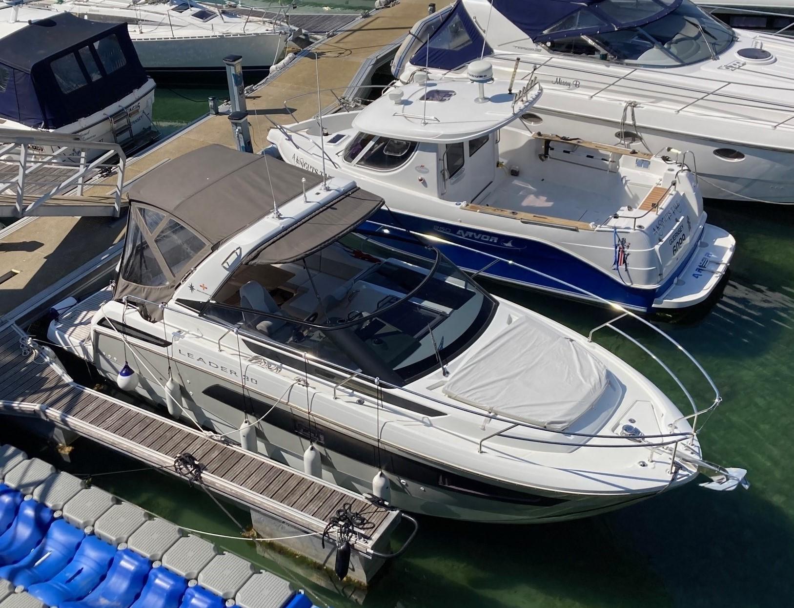 2017 Jeanneau Leader 30 Sports Cruiser for sale - YachtWorld