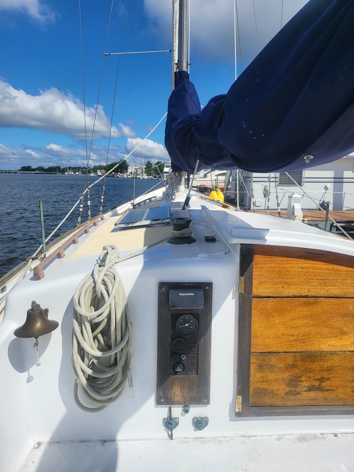 1960 Rhodes Bounty II Sloop for sale - YachtWorld