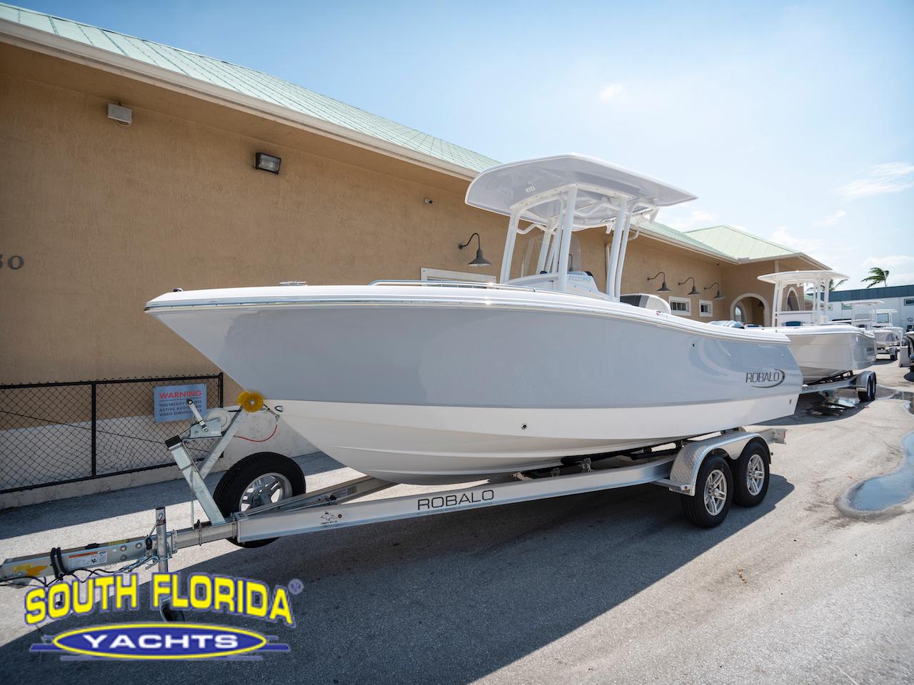 2023 Robalo 230 Centre Console for sale - YachtWorld