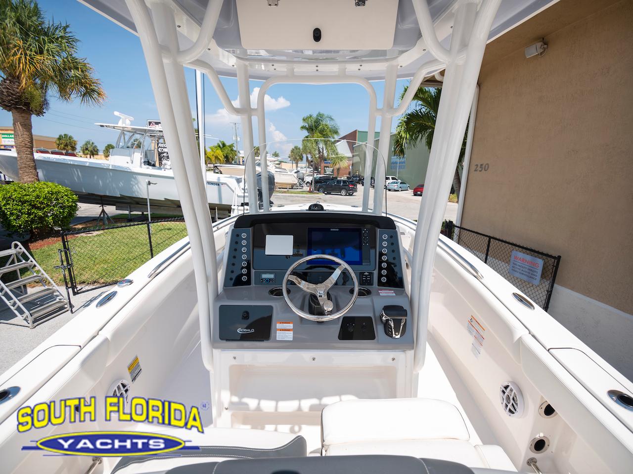 2023 Robalo 230 Centre Console for sale - YachtWorld