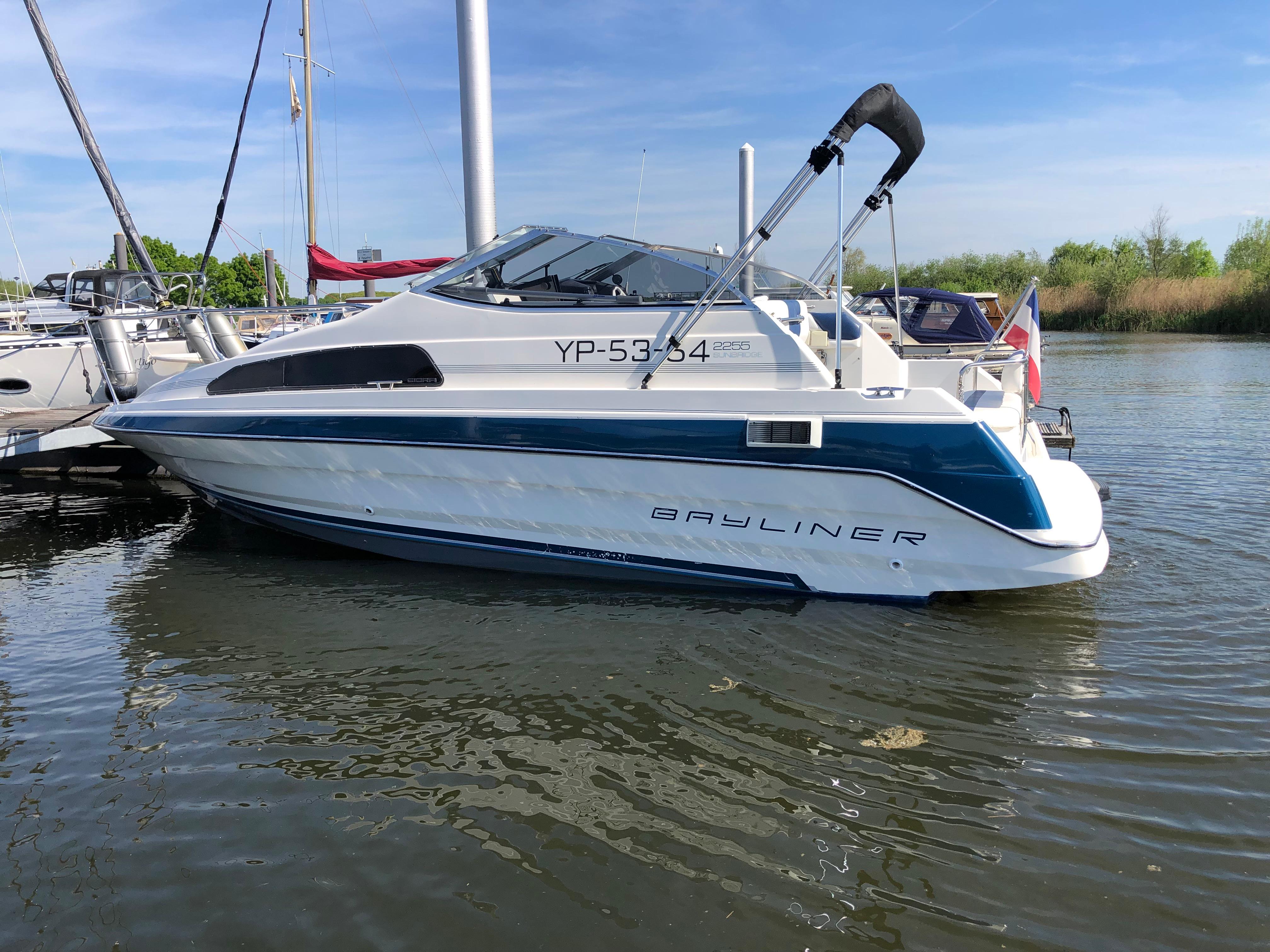 Tweedehands 1991 Bayliner 2255 Ciera Sunbridge Neer, Nederland 12,950 ...