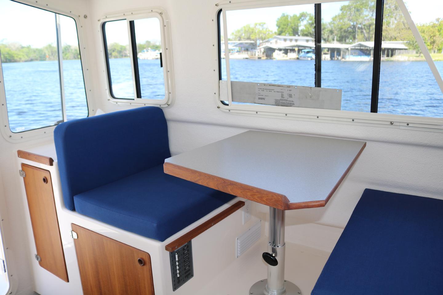 2026 C-Dory TOMCAT 255 Power Catamaran for sale - YachtWorld