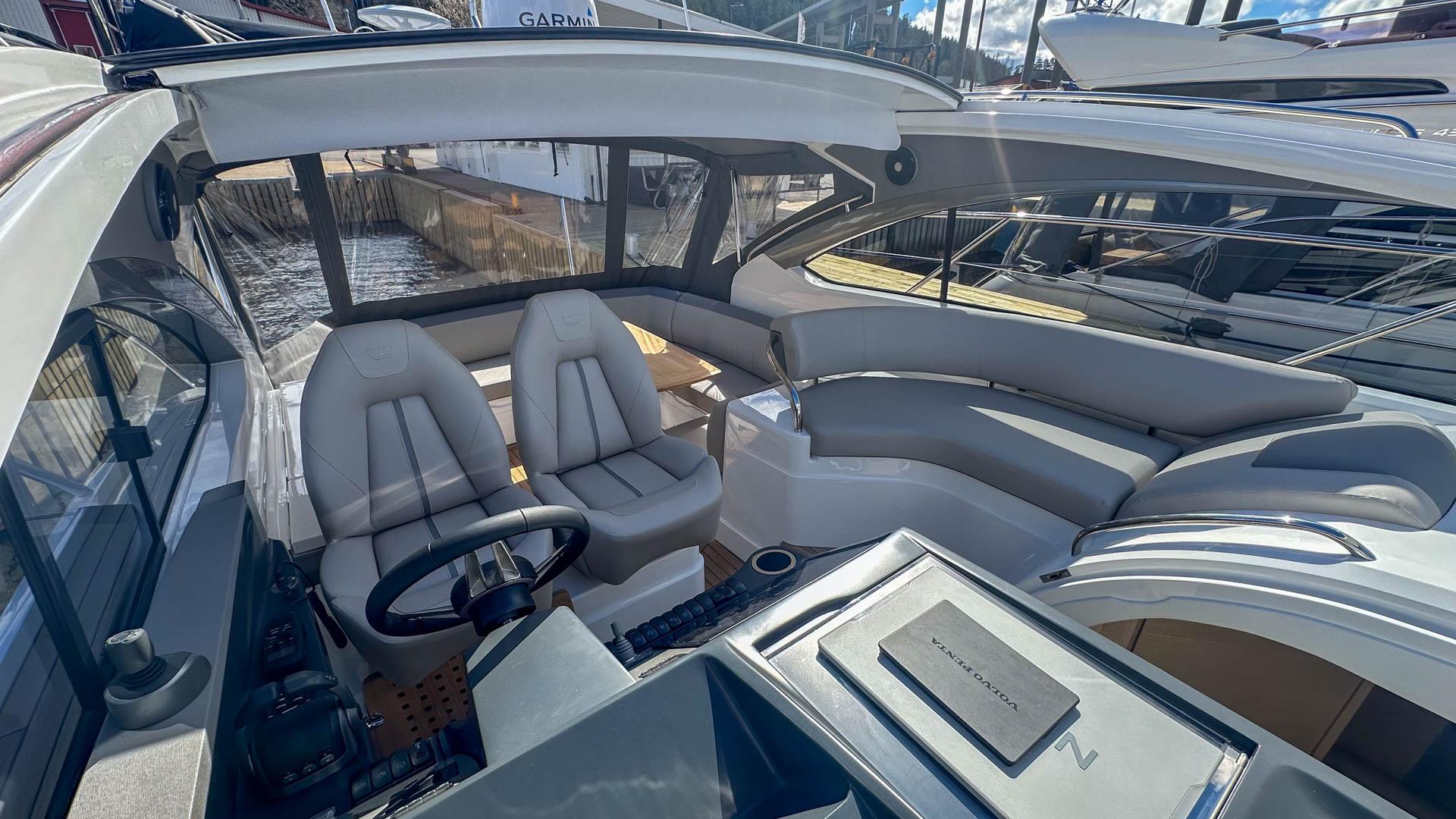 2024 Princess V40 Sports Cruiser for sale - YachtWorld