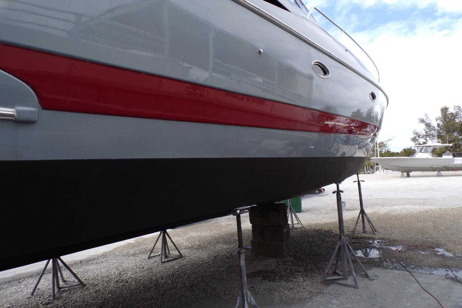 2005 Cruisers Yachts 370 Express Sports Cruiser for sale - YachtWorld