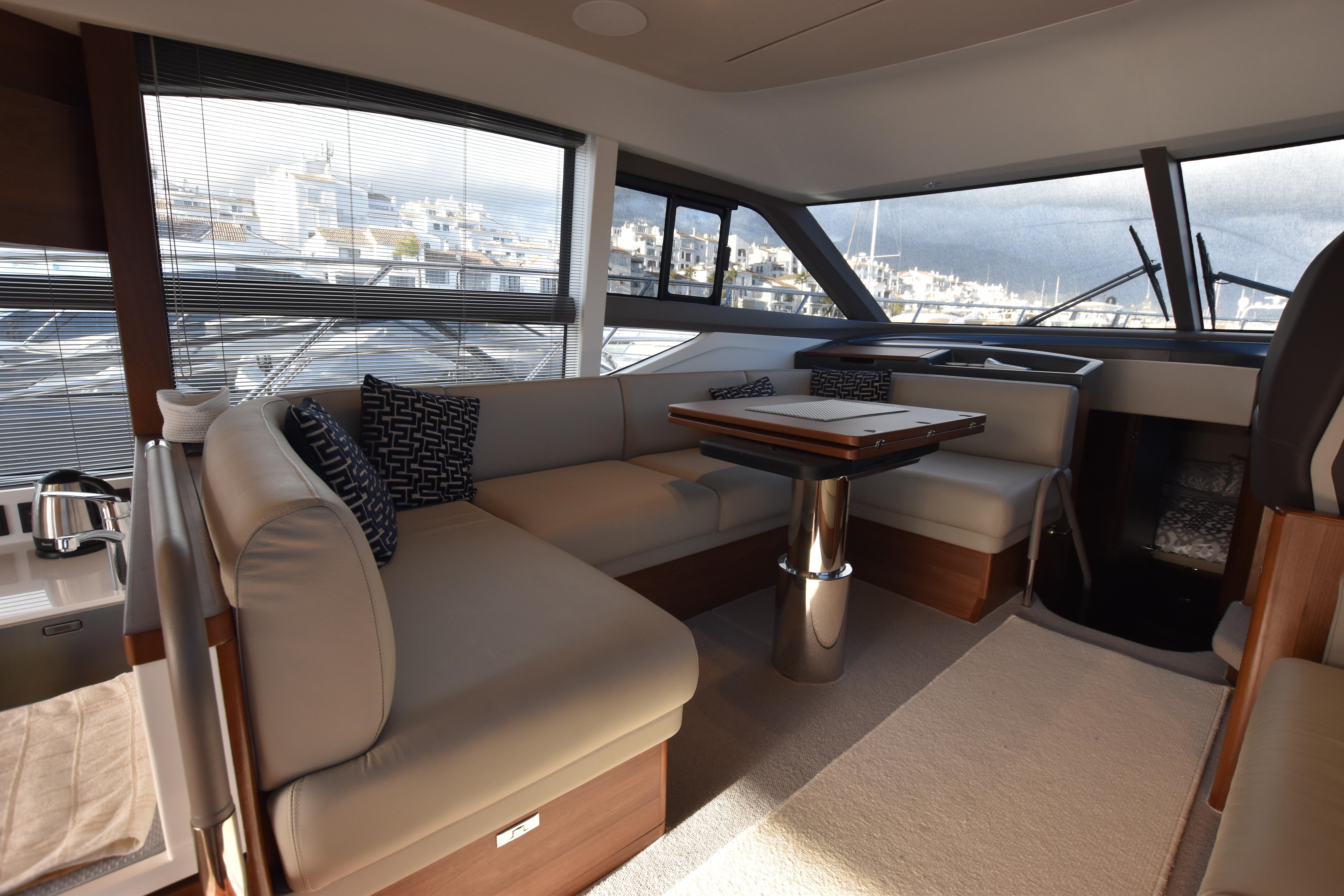 2021 Princess F50 Flybridge for sale - YachtWorld