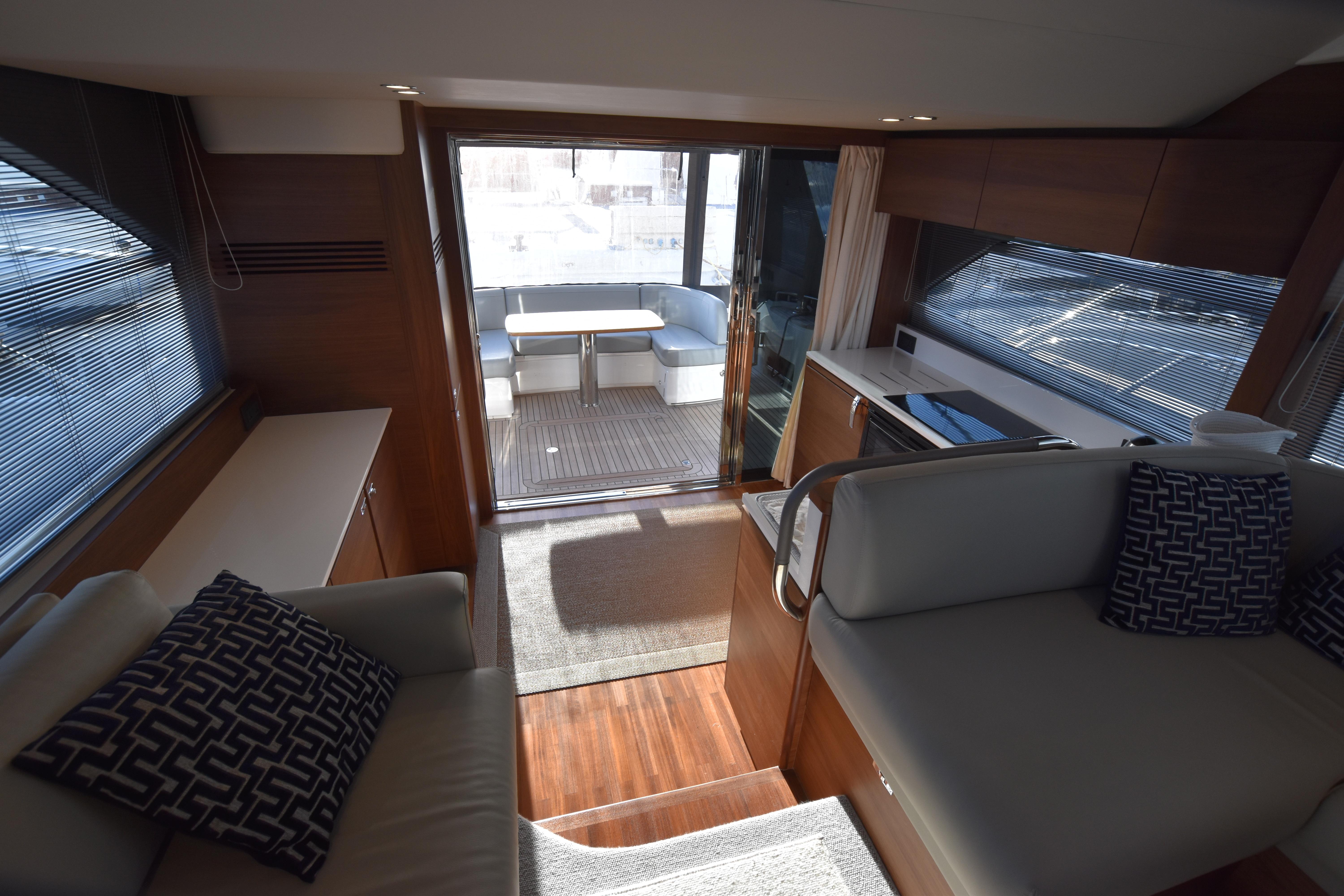 2021 Princess F50 Flybridge for sale - YachtWorld