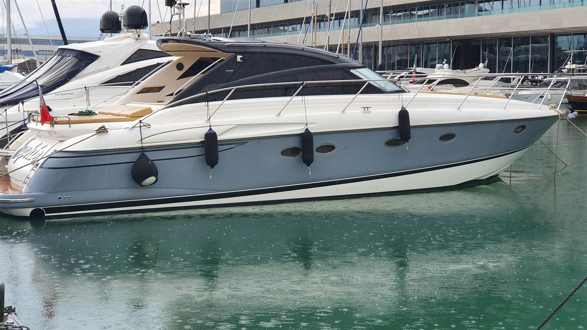 Used Princess V 48 - iNautia