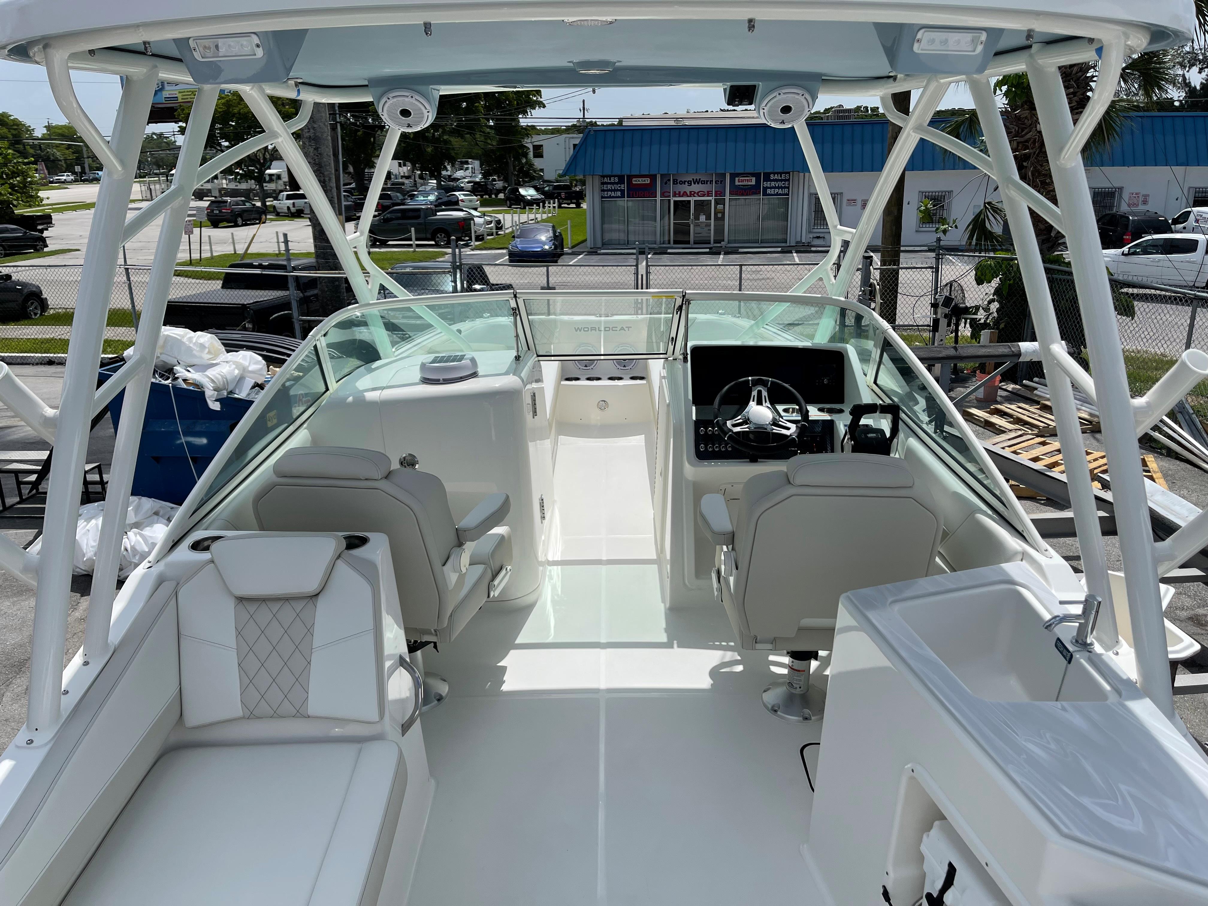 2024 World Cat 230 SD Dual console boten te koop- YachtWorld