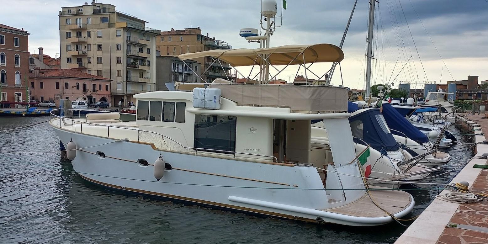 2010 Cantieri Estensi 480 Maine Antique and Classic for sale - YachtWorld
