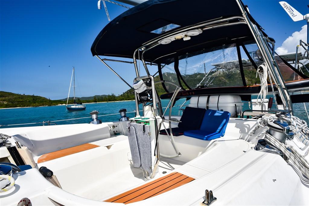 2011 Hunter 50 Center Cockpit Cruiser for sale - YachtWorld