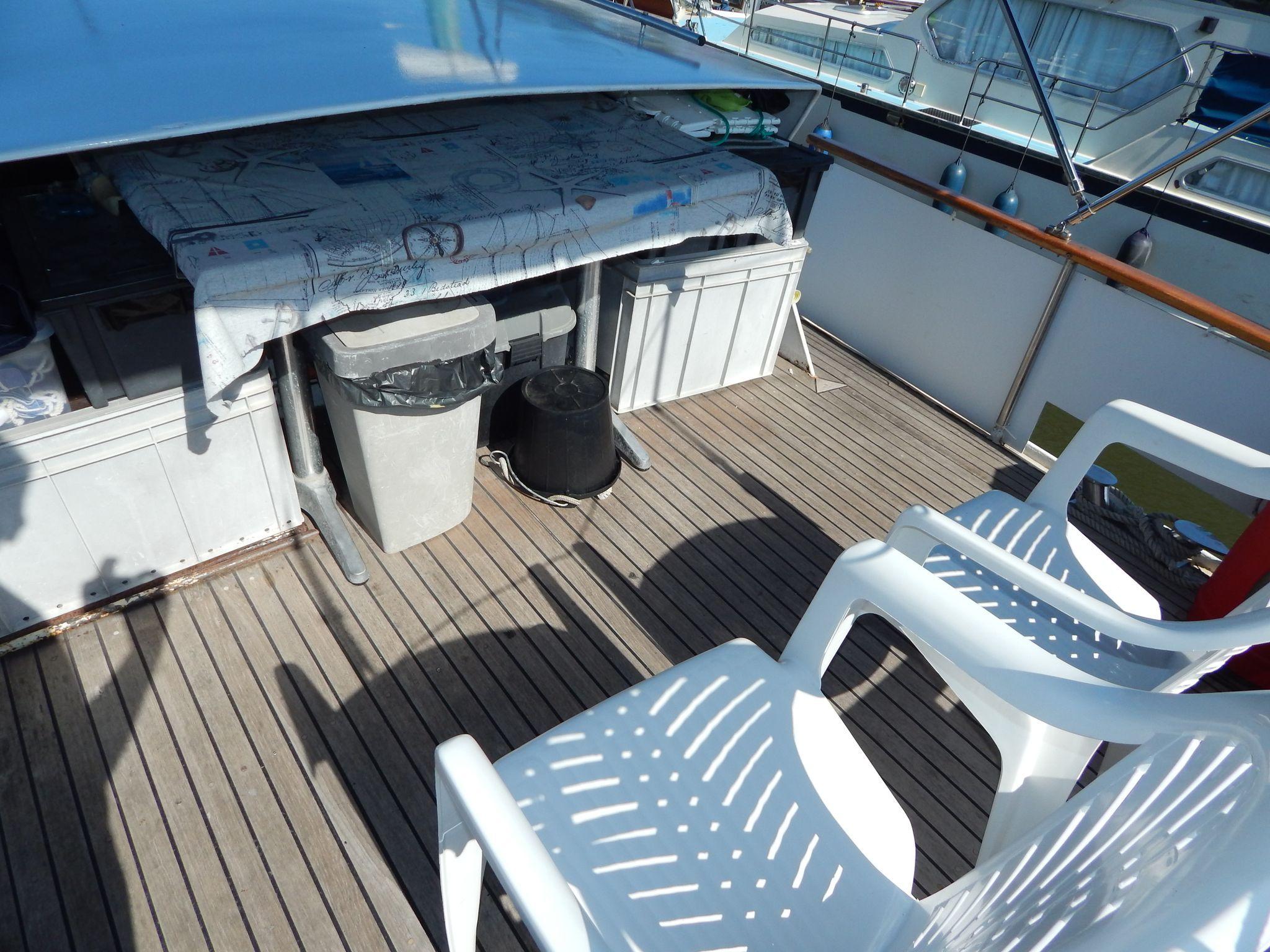 1976 Dutch Steel Motor Cruiser Croiseurs fluviaux à vendre - YachtWorld