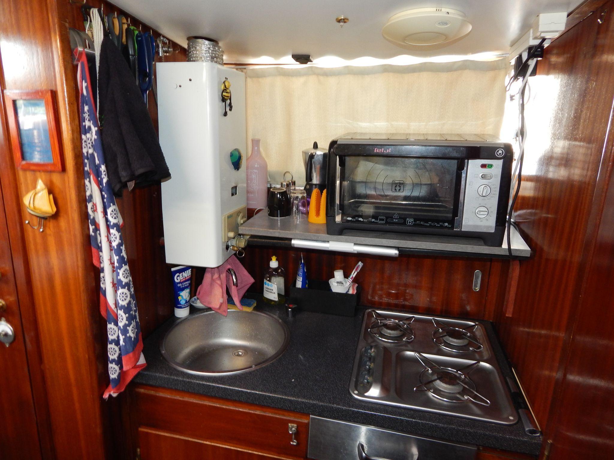 1976 Dutch Steel Motor Cruiser Croiseurs fluviaux à vendre - YachtWorld