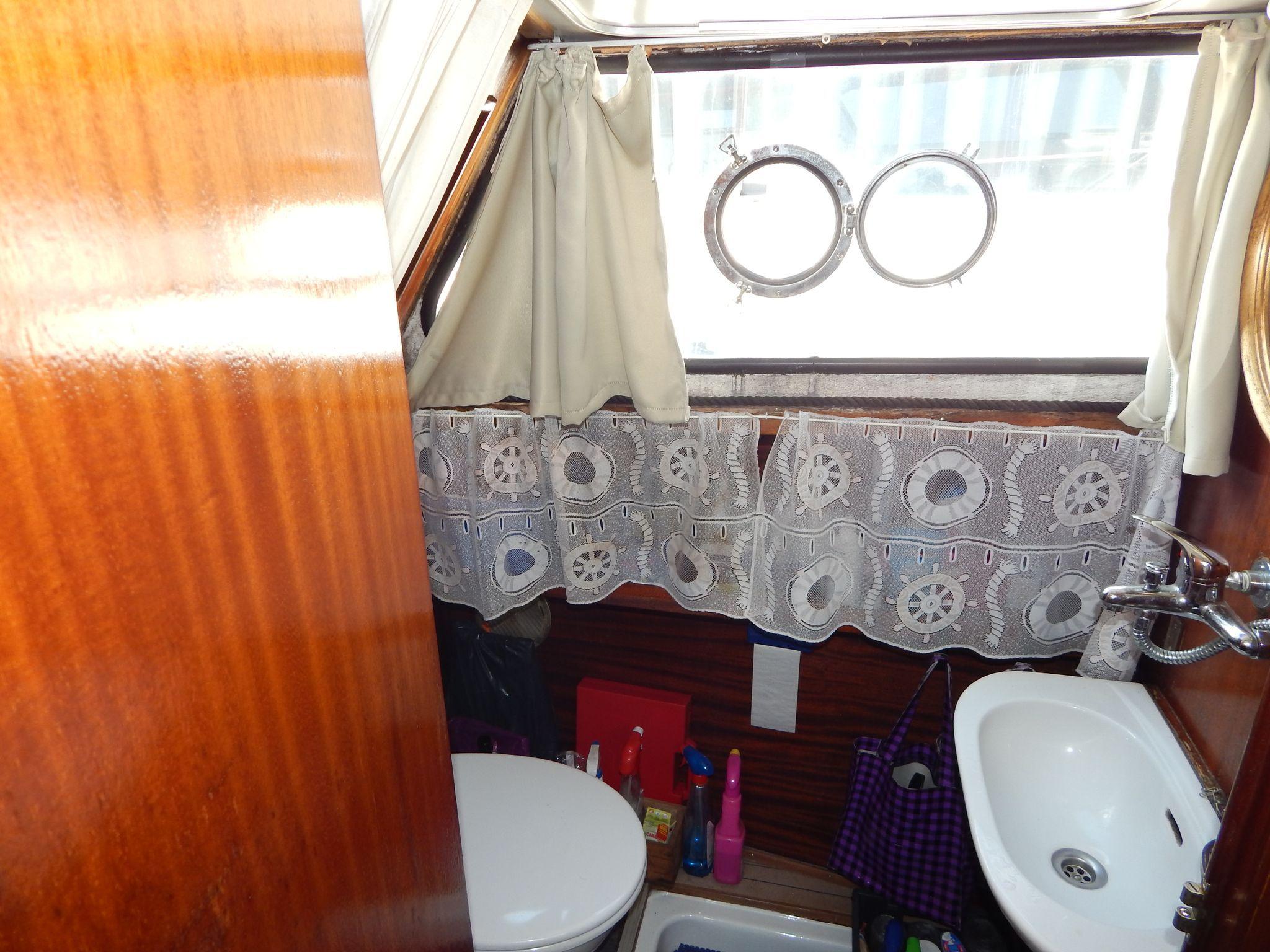 1976 Dutch Steel Motor Cruiser Croiseurs fluviaux à vendre - YachtWorld