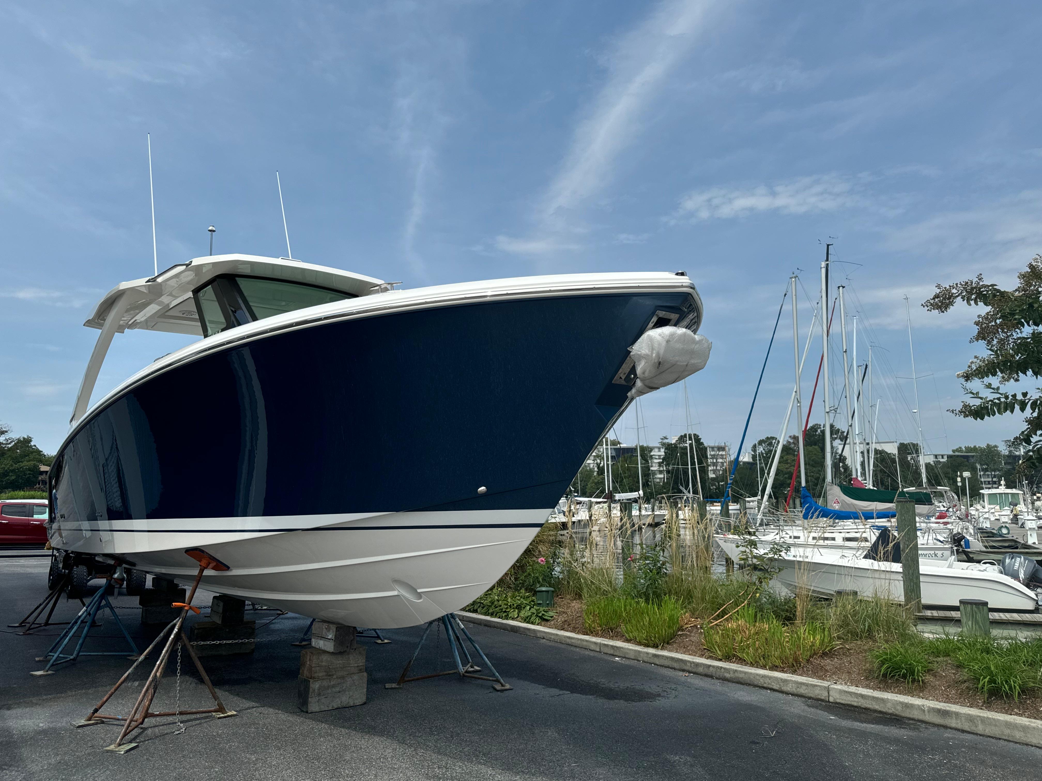 2025 Tiara Yachts 34 LS Center Console for sale - YachtWorld