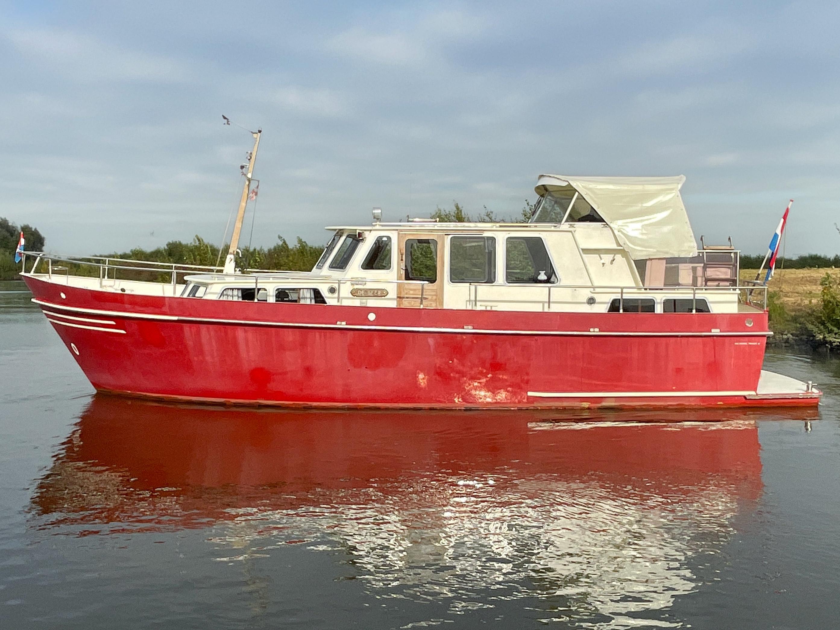 Tweedehands 1987 Trawler Van Brussel Trawler 1380 | YachtFocus