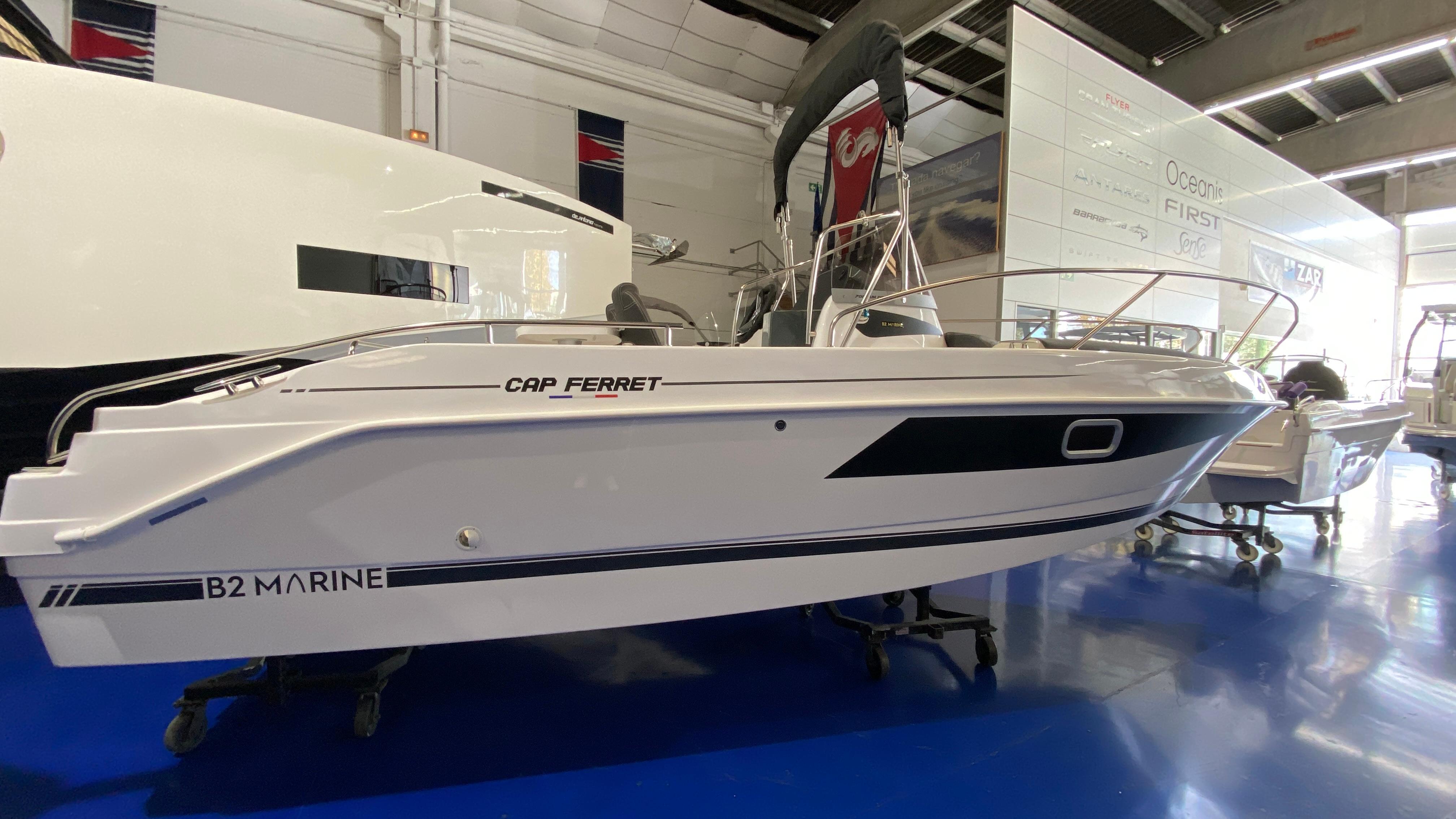 New 2025 B2 Marine CAP FERRET 702 SUNDECK - Girona | TopBoats