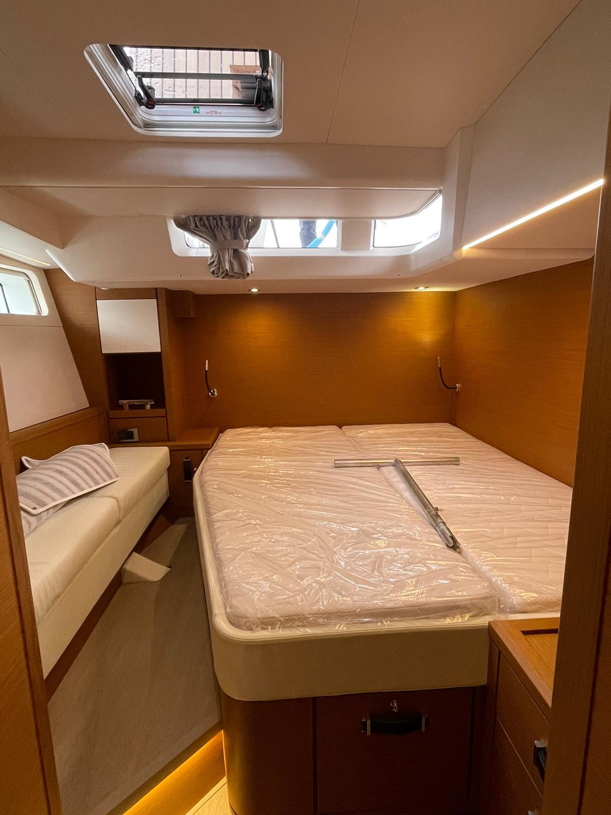 2023 Jeanneau 65 Racer/Cruiser for sale - YachtWorld