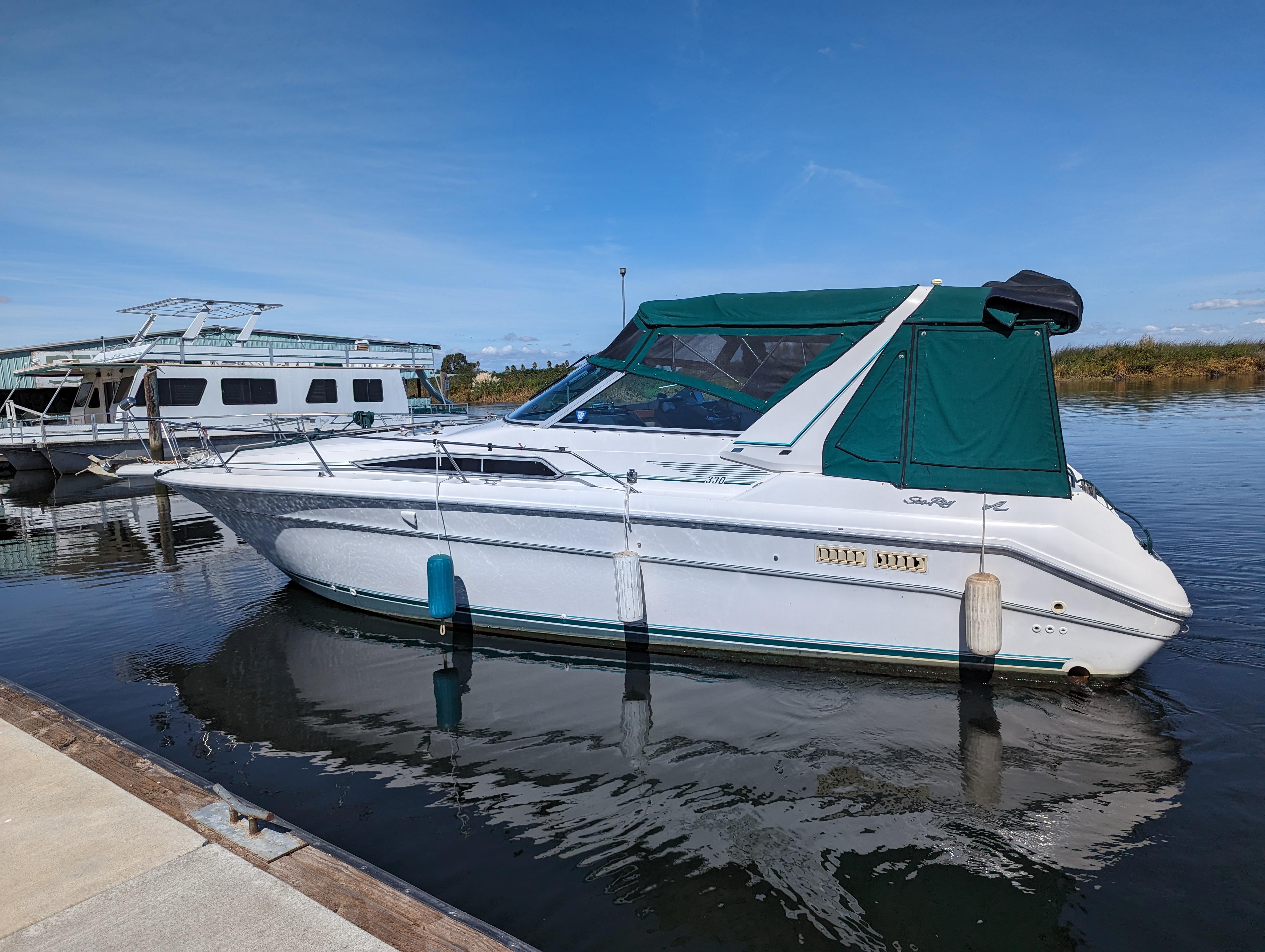 1992 Sea Ray 330 Express Cruiser Cruiser for sale - YachtWorld