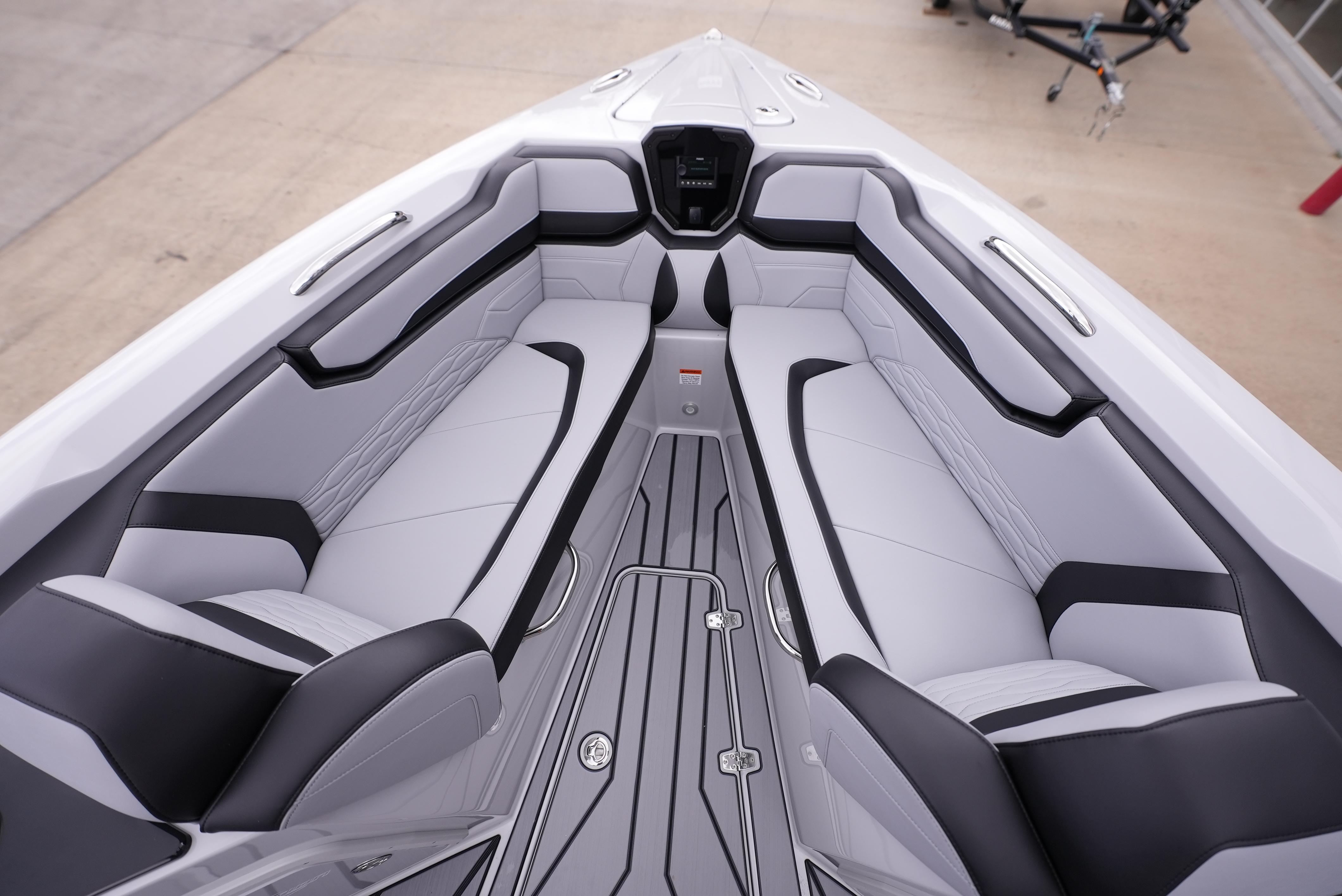 2024 Sunsation 32 CCX Center Console for sale - YachtWorld