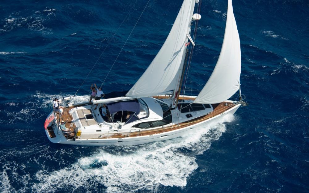 2010 Oyster 54 Cruiser for sale - YachtWorld